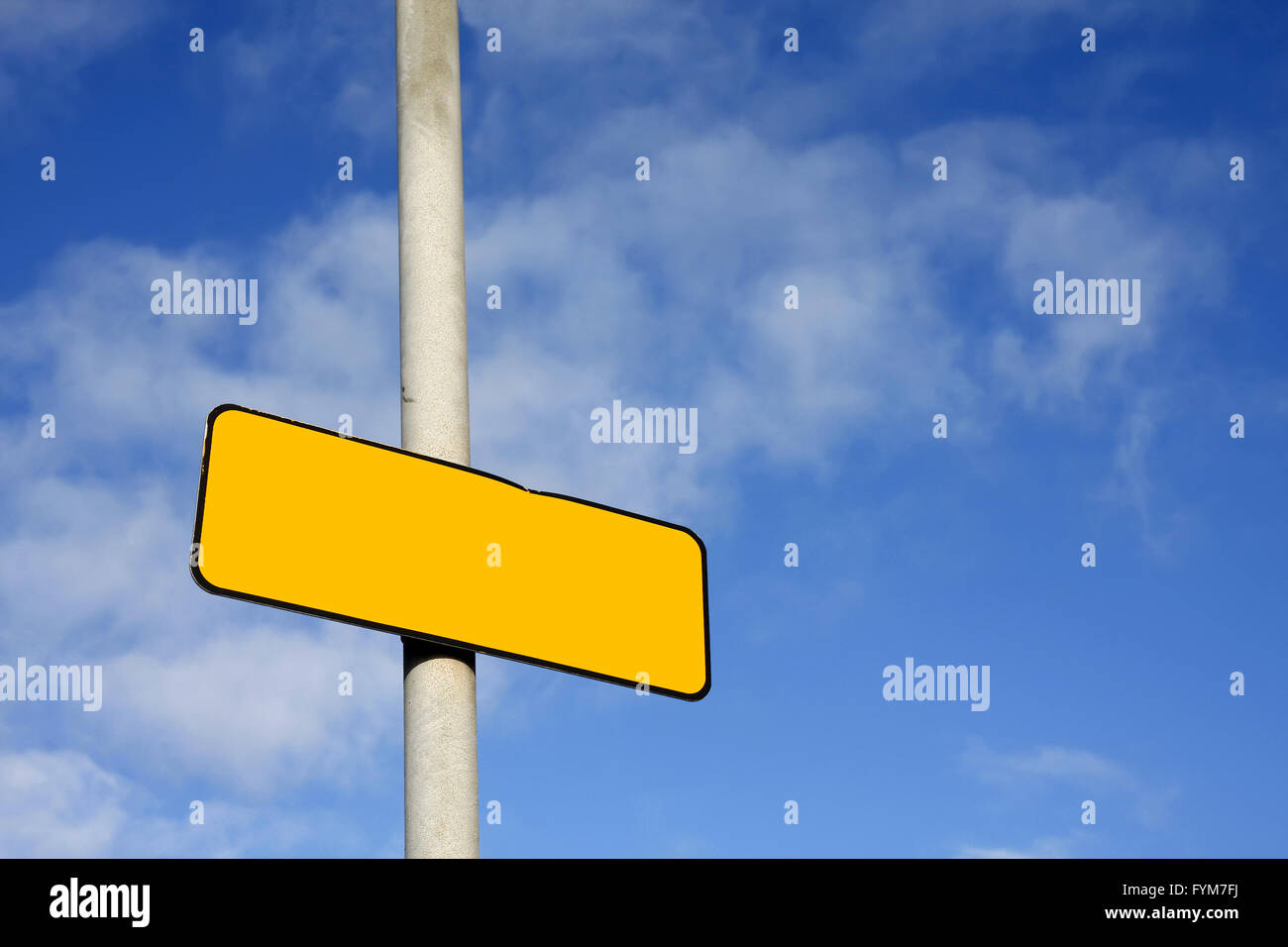 Blank yellow sign Stock Photo - Alamy