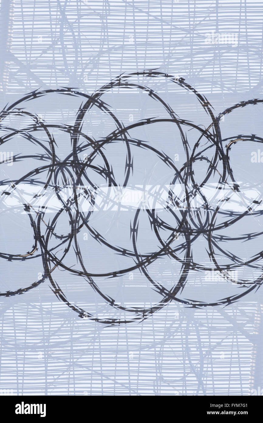 Razor wire illustration hi-res stock photography and images - Alamy