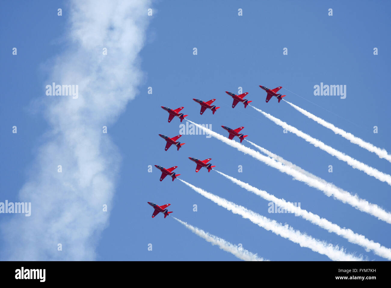 Red Arrows formation Stock Photo - Alamy