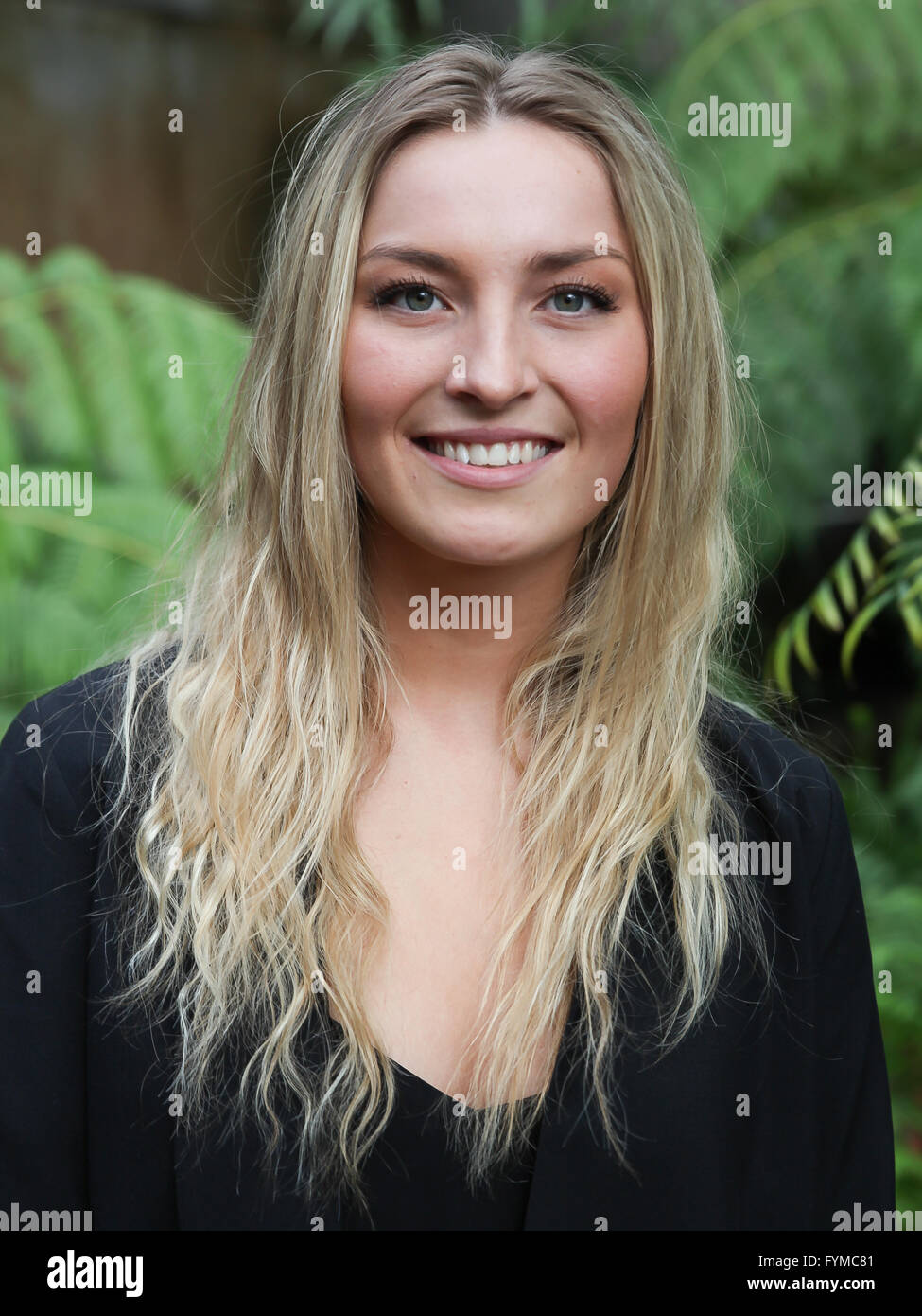 Singer Amanda Pedersen (Fahrenhaidt Stock Photo - Alamy