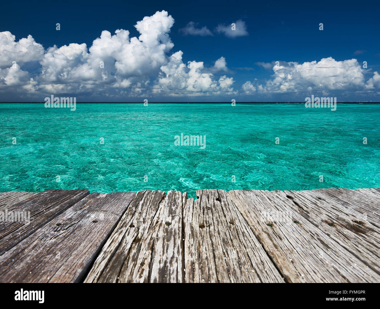 Crystal clear turquoise water at tropical beach Stock Photo - Alamy