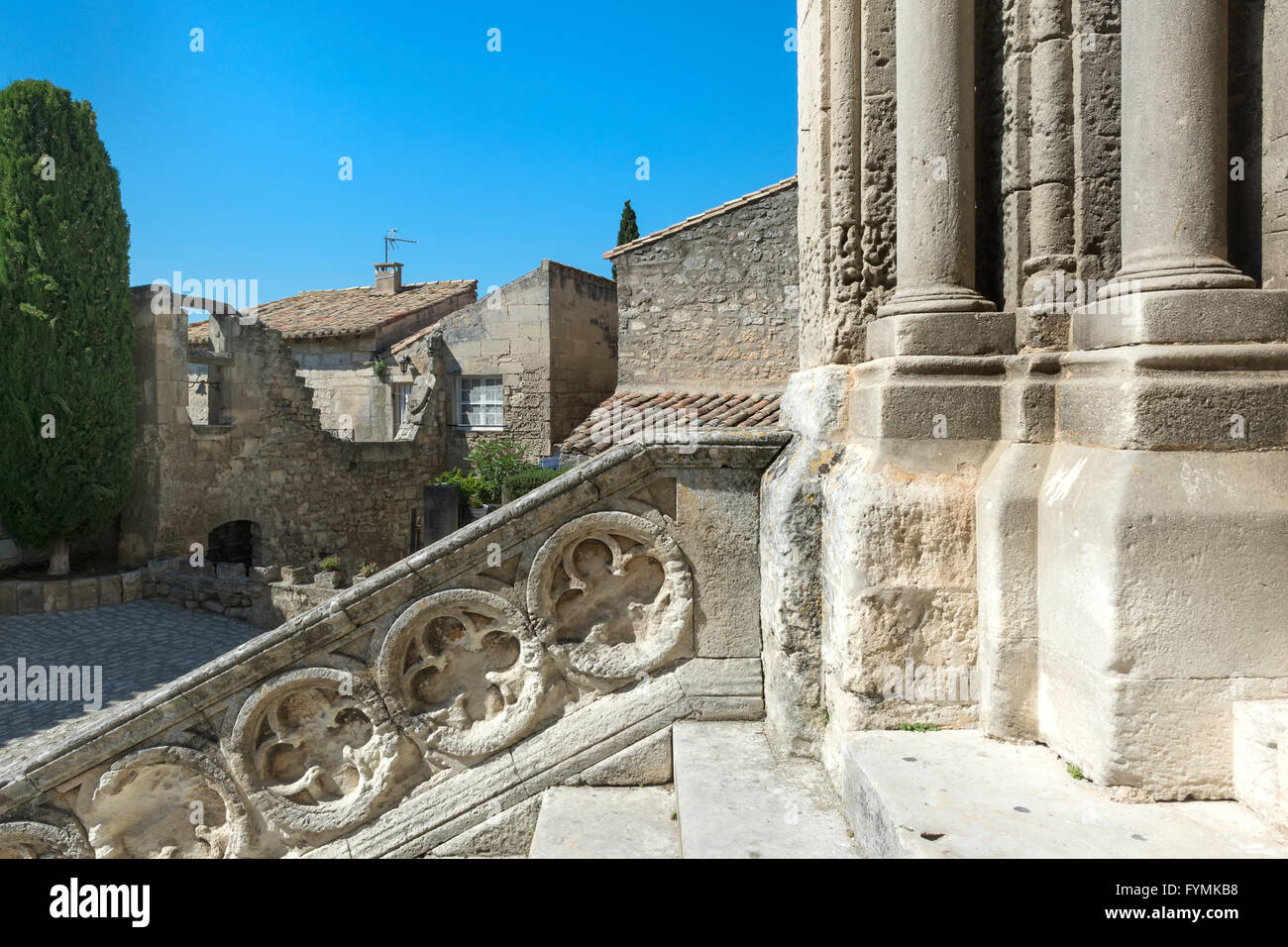 Parvis church hi-res stock photography and images - Alamy