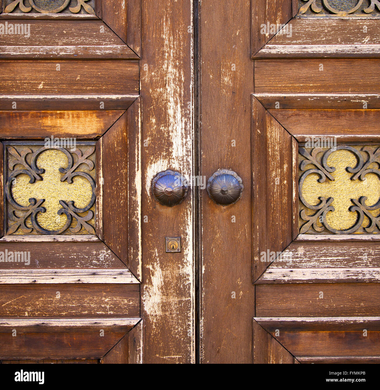 wood glass door caronno varesino varese Stock Photo - Alamy