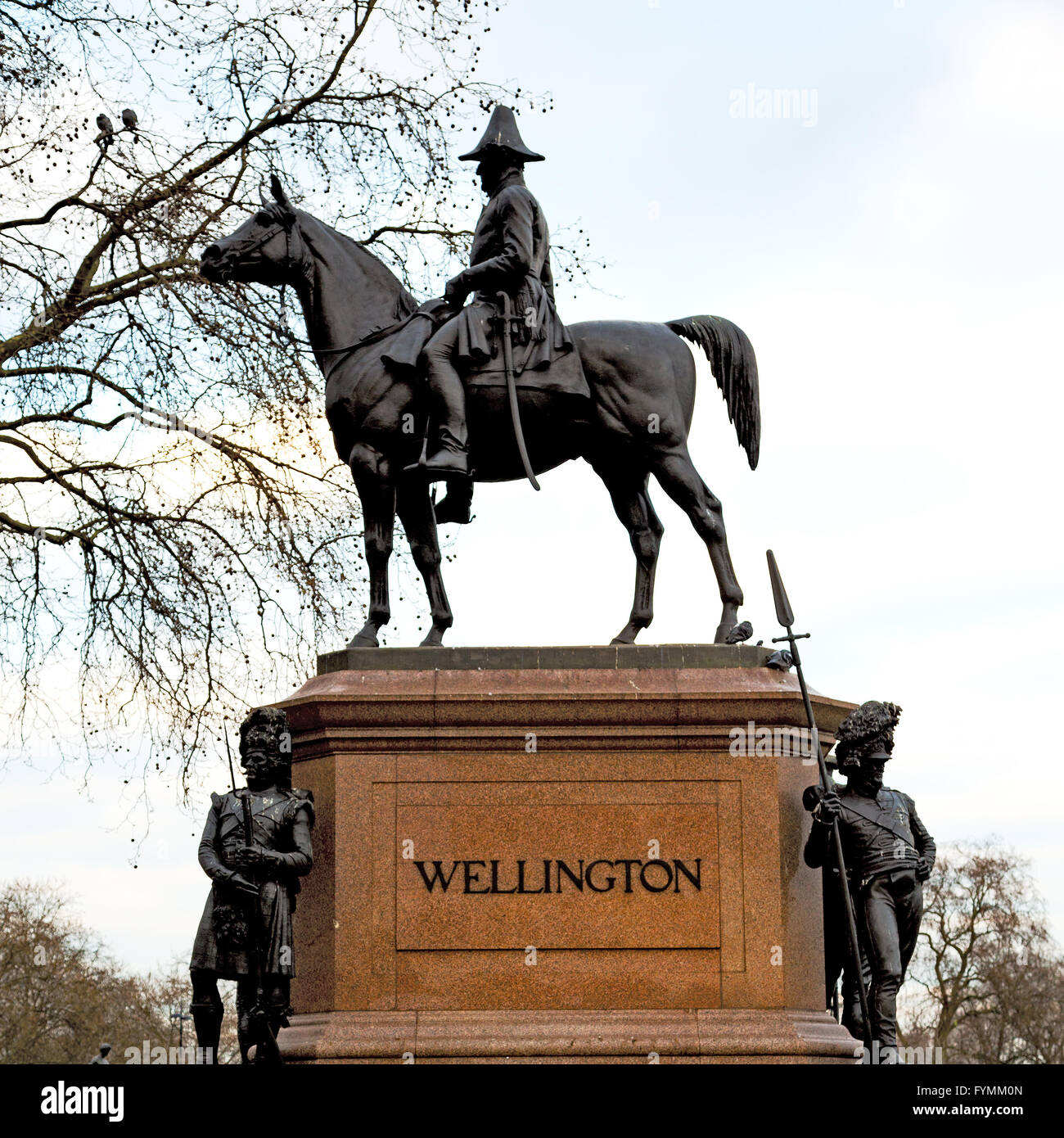 historic marble and statue in old city of london england Stock Photo ...
