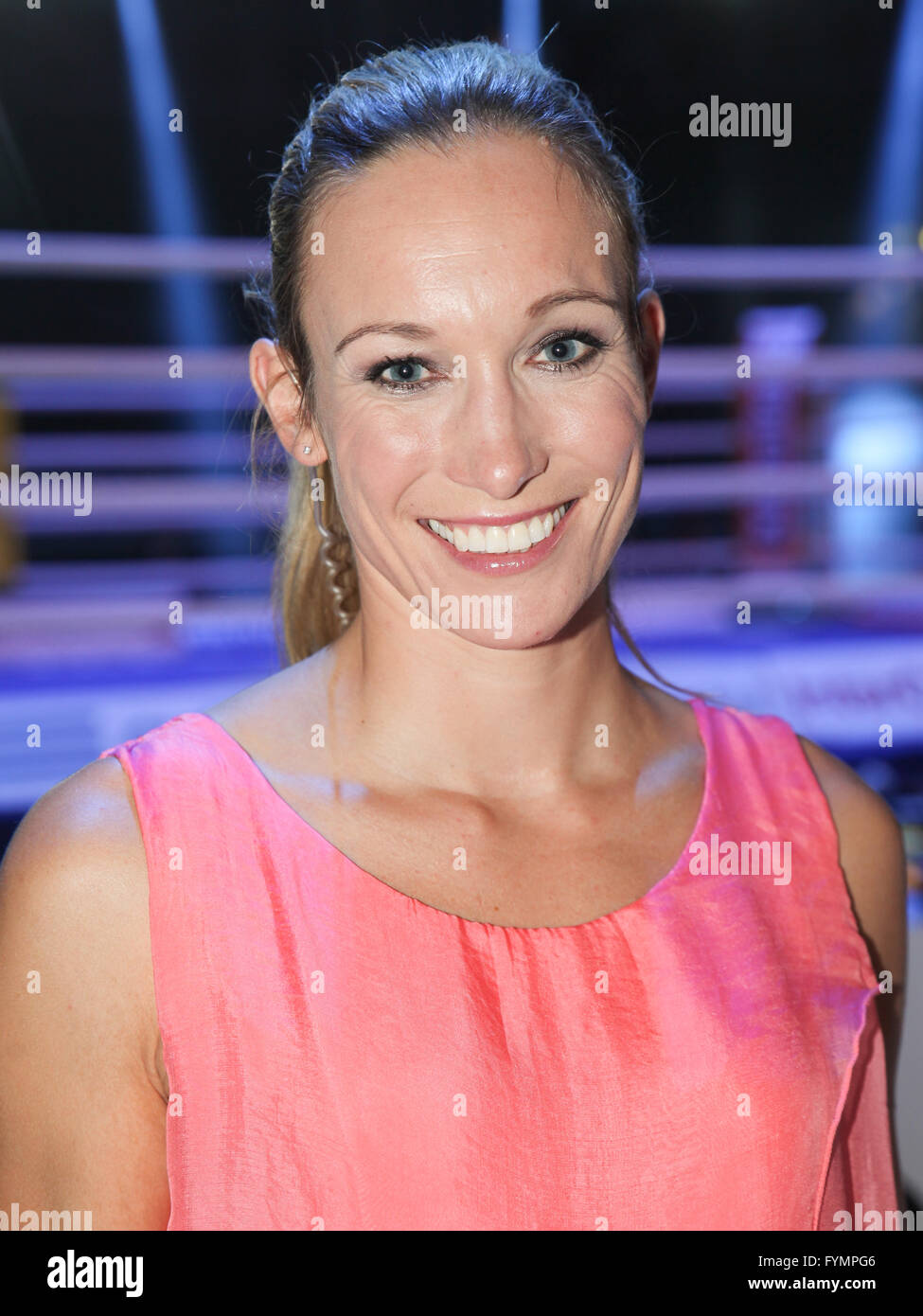 Christine Mackenzie's Instagram, Twitter & Facebook on IDCrawl