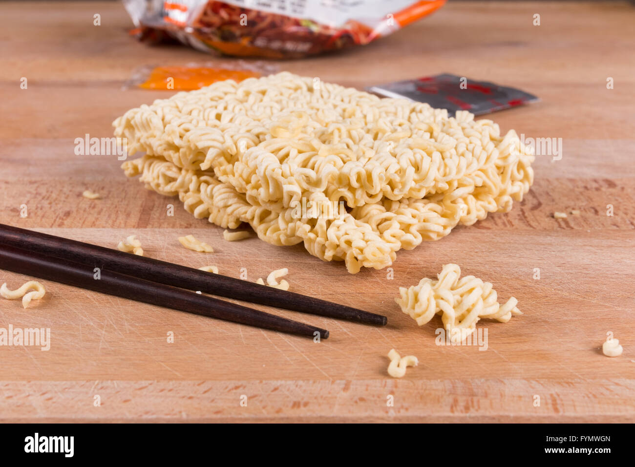 Block of uncooked ramen instant noodles Stock Photo - Alamy