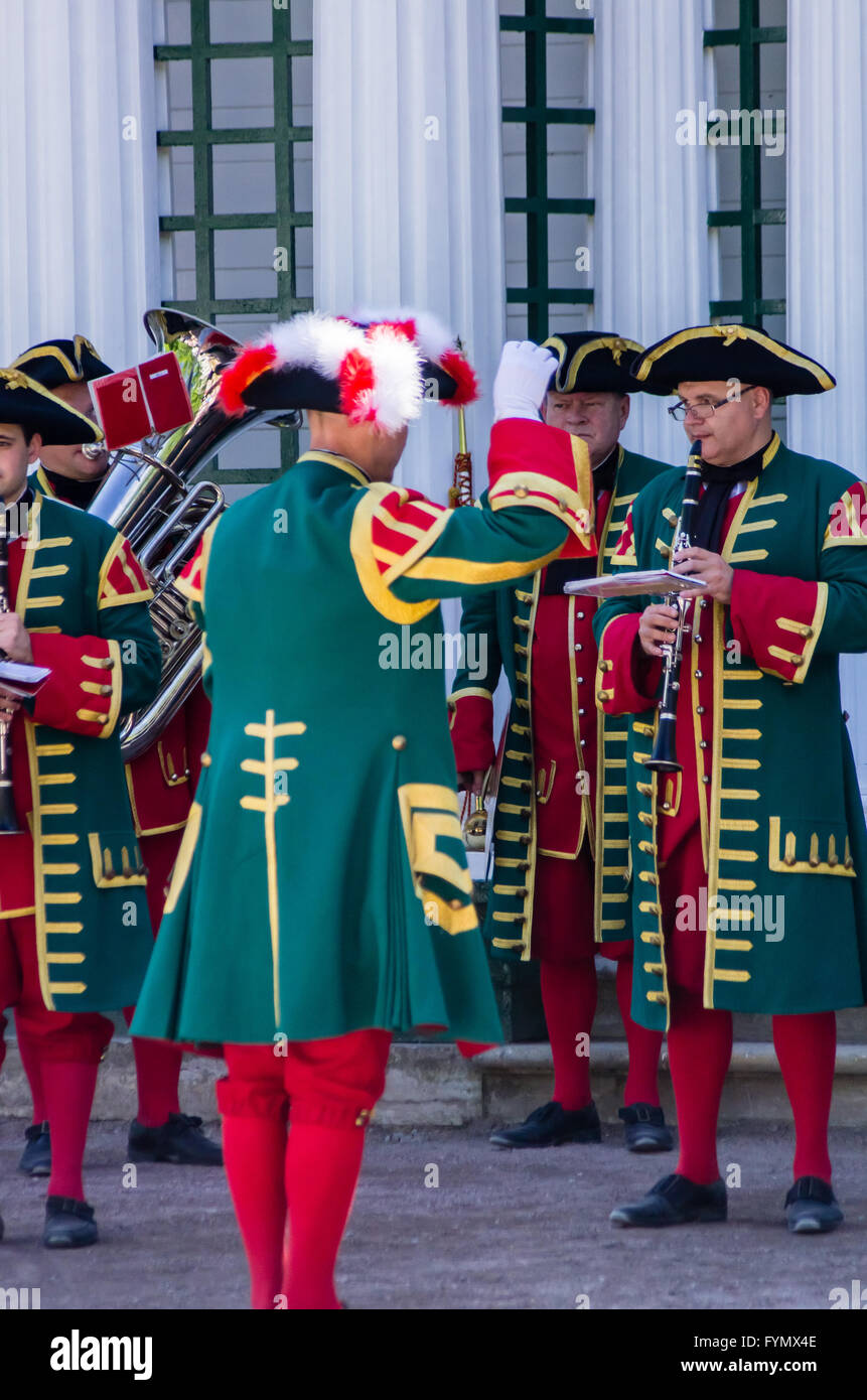 Russian orchestra hi-res stock photography and images - Alamy