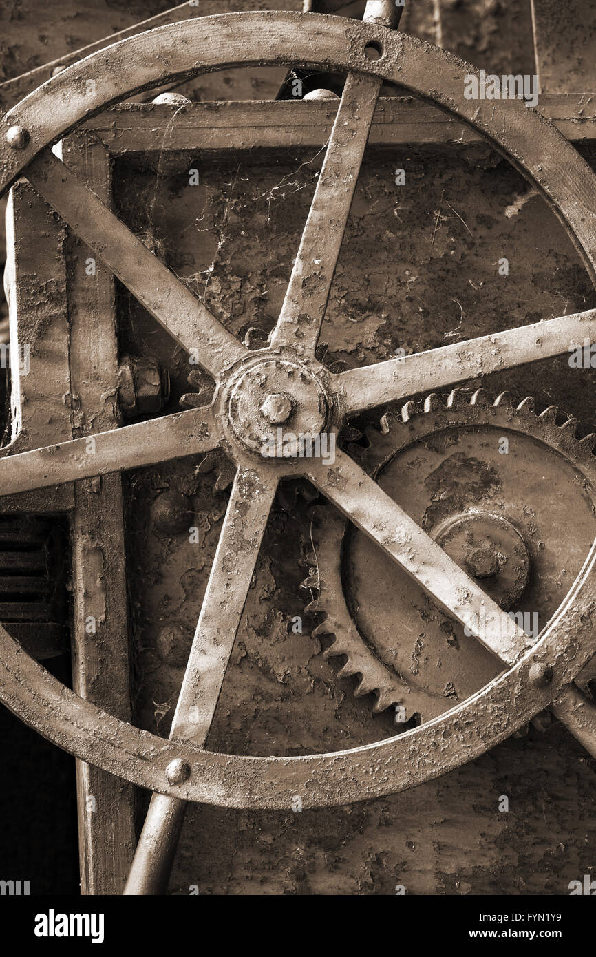 Old fashioned gear hi-res stock photography and images - Alamy