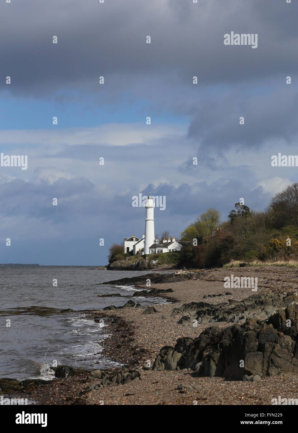 Tayport lighthouse hi-res stock photography and images - Alamy