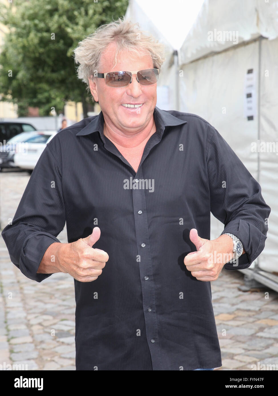 Singer Bernhard Brink Stock Photo - Alamy