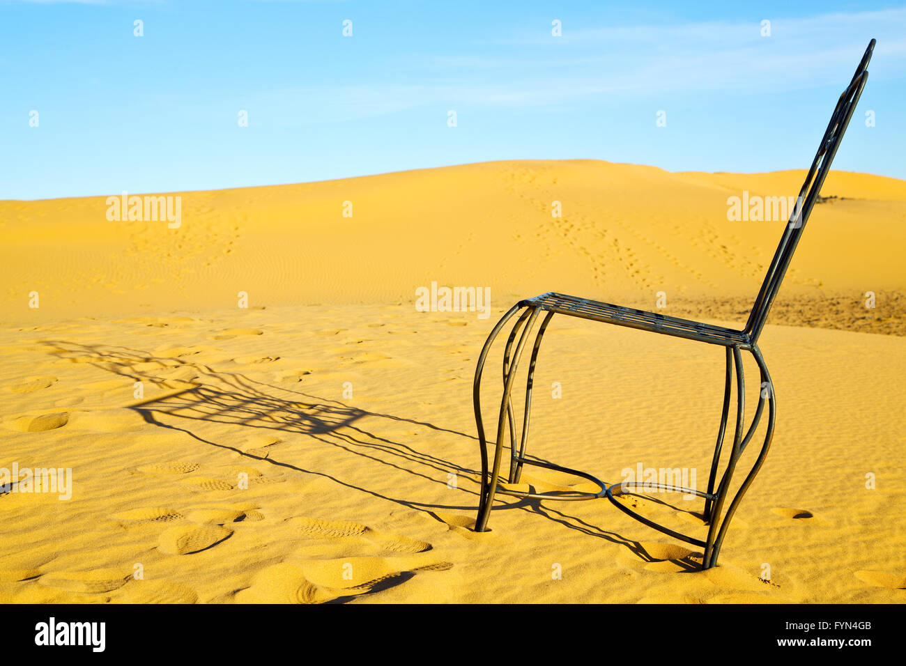 table and seat sand Stock Photo - Alamy