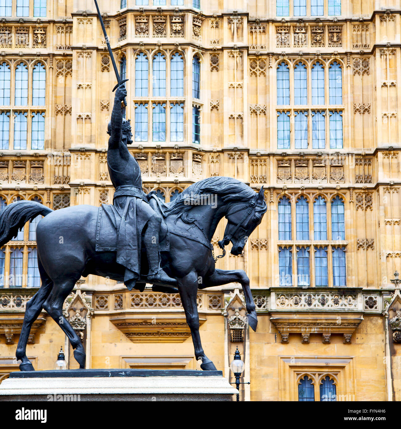 england historic marble and statue in old city of london Stock Photo ...