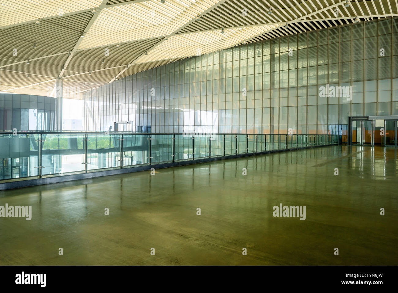 Diamond shape window hi-res stock photography and images - Alamy