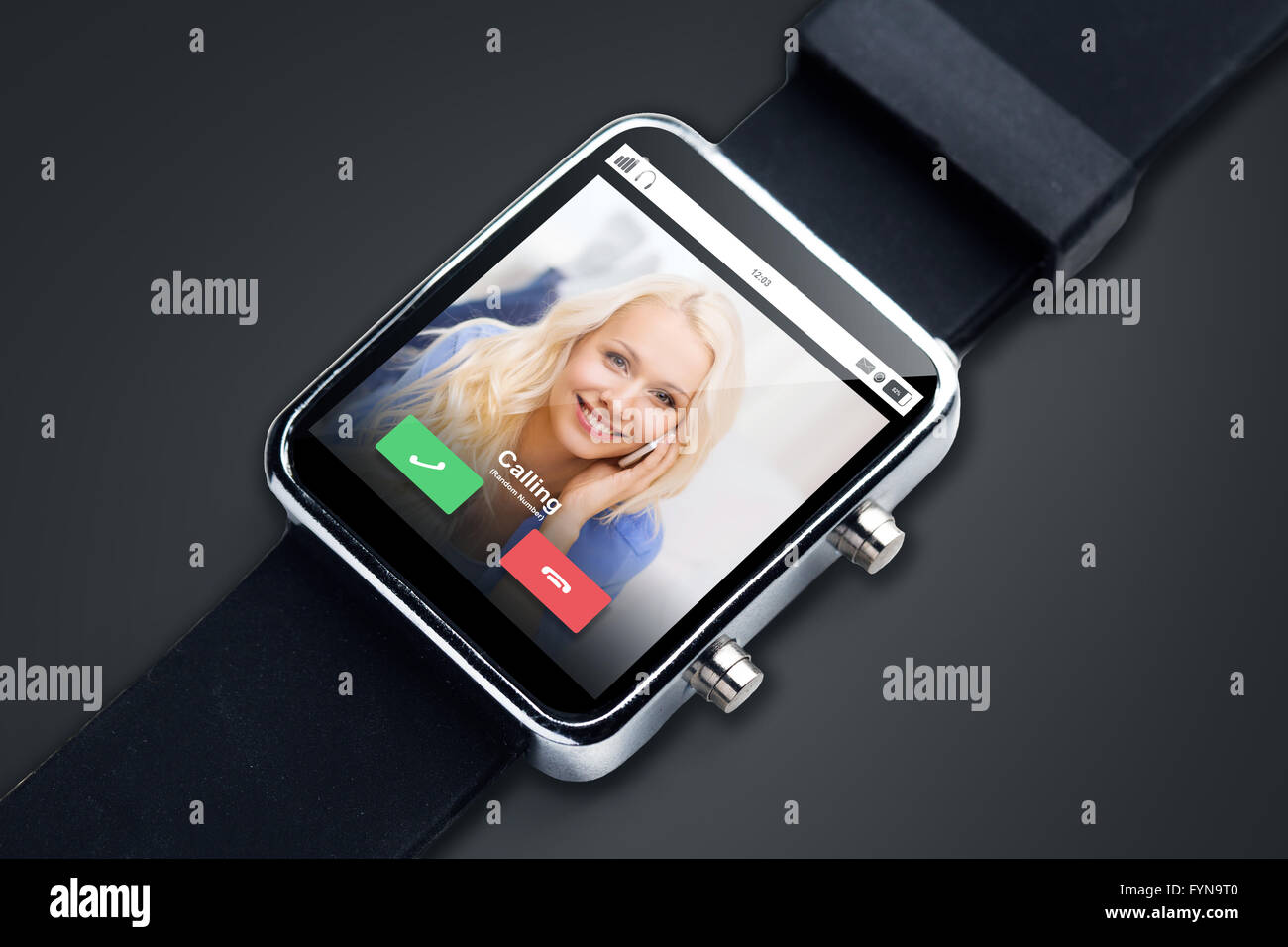 Smartwatch call hi-res stock photography and images - Alamy