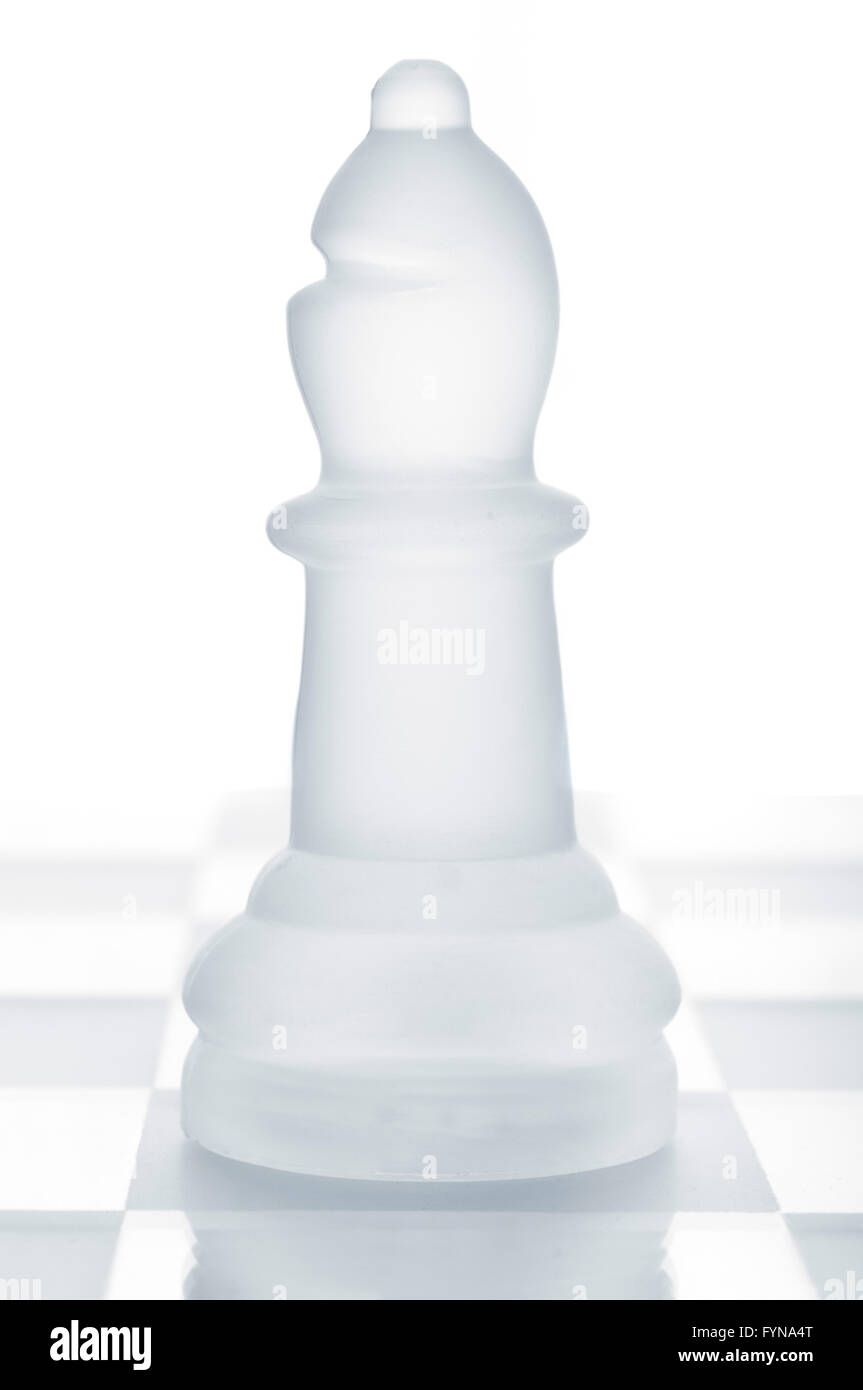 Cross chess hi-res stock photography and images - Alamy