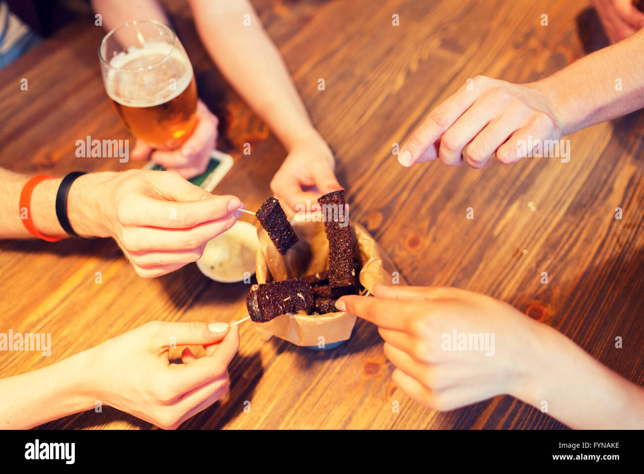 Man eating snack bread hi-res stock photography and images - Alamy