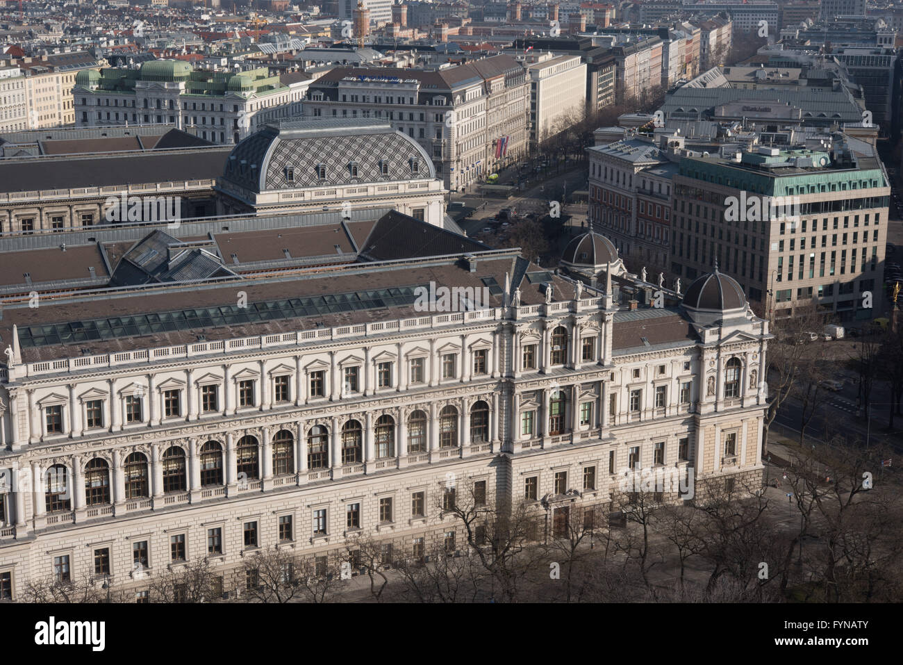 Wien, Blick über die Ringstraße (Universität) - Vienna, View over the ...