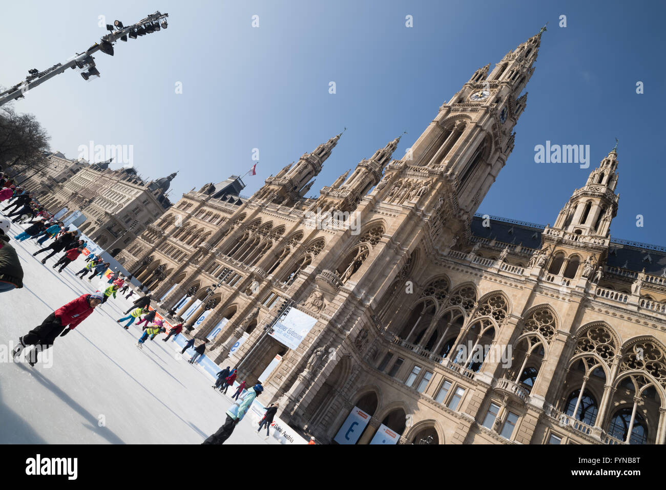 Rathaus Wien, Town Hall Vienna, Eistraum, Ice Ring Stock Photo - Alamy
