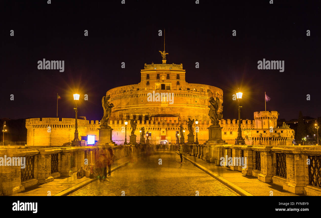 Castle and bridge of the holy angel in rome hi-res stock photography ...
