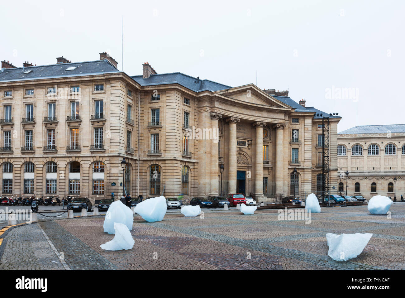 Climate change art installation hi-res stock photography and images - Alamy