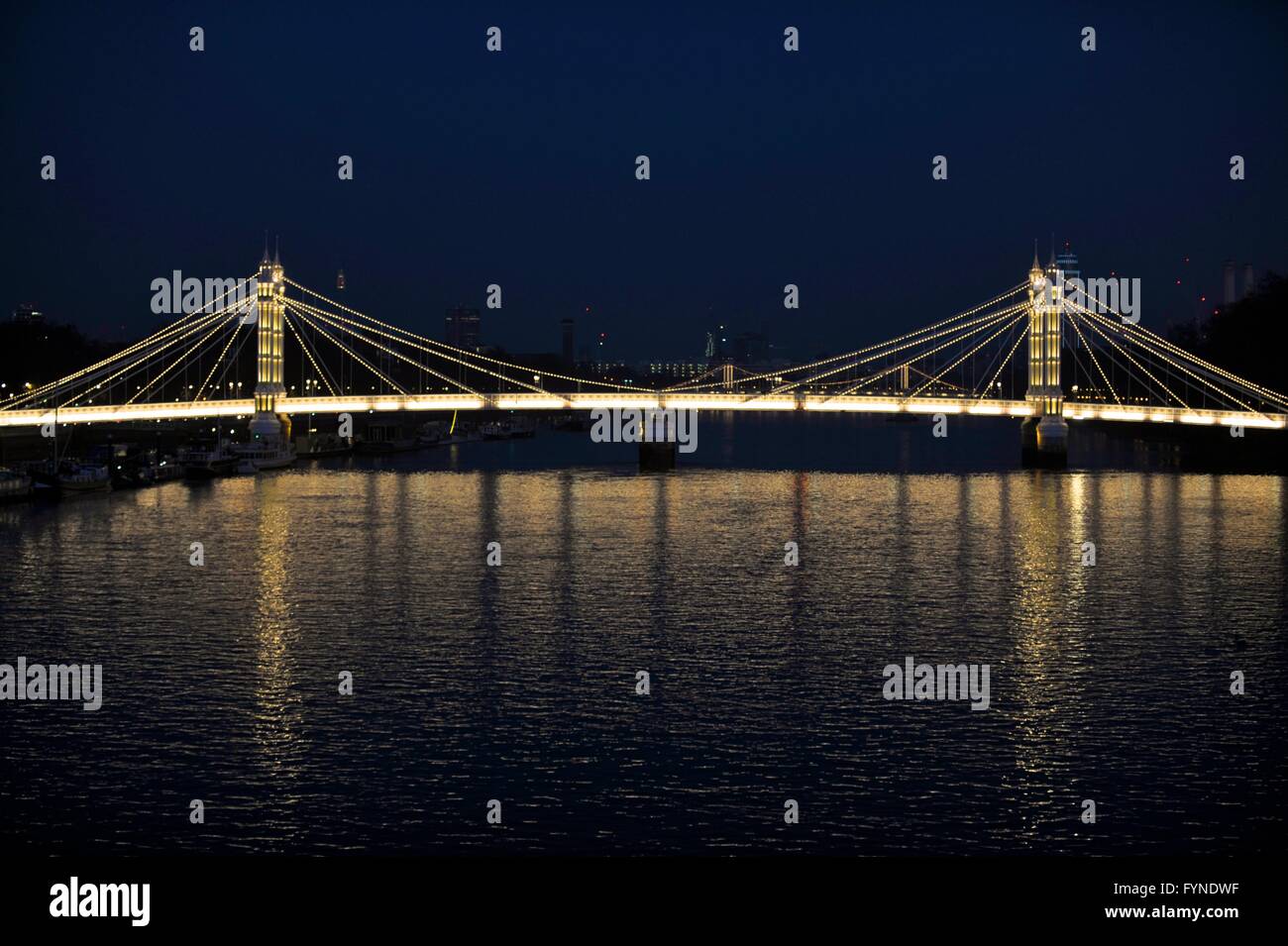 Best views of chelsea bridges hi-res stock photography and images - Alamy