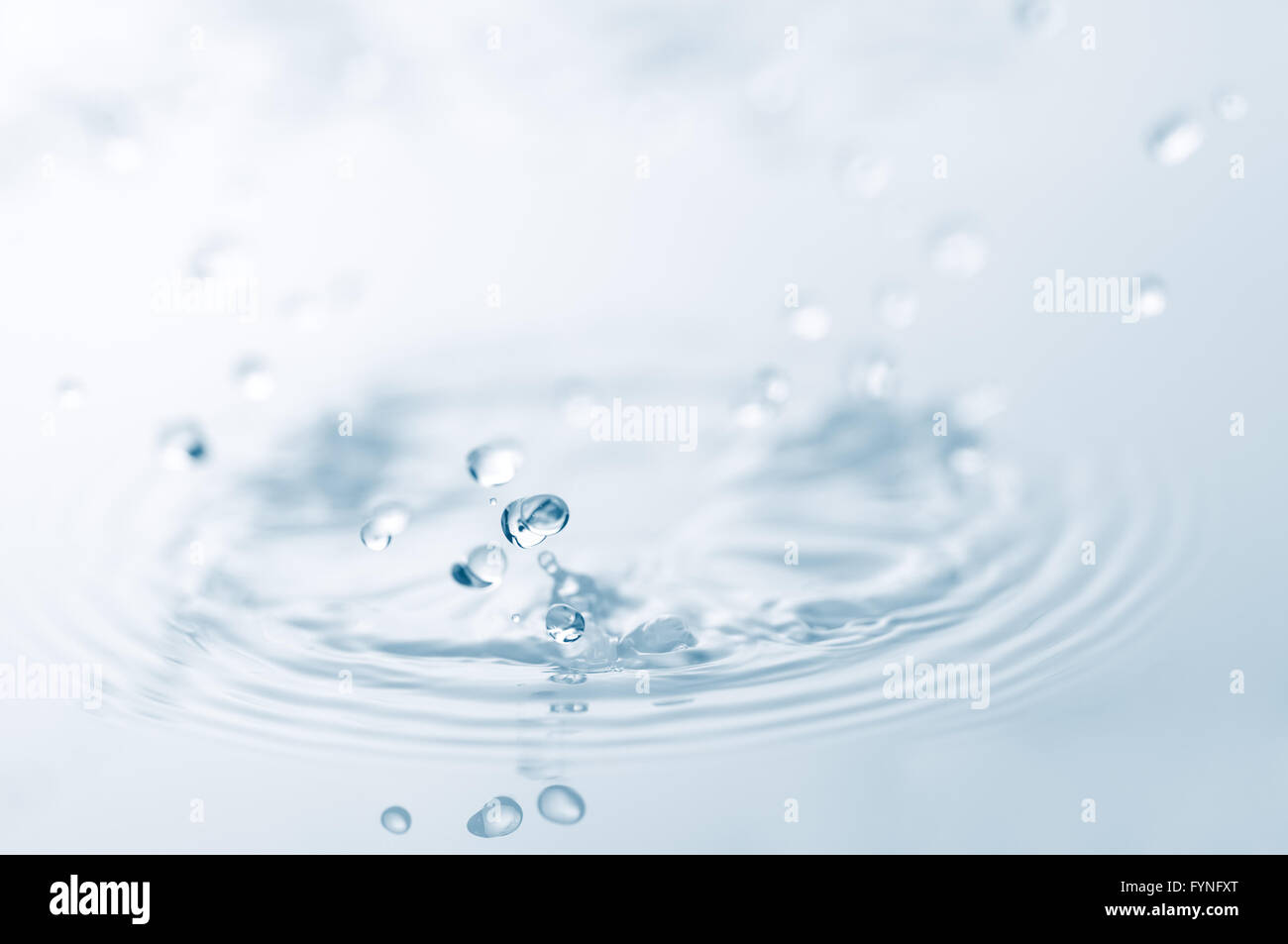 closeup of water splash Stock Photo - Alamy