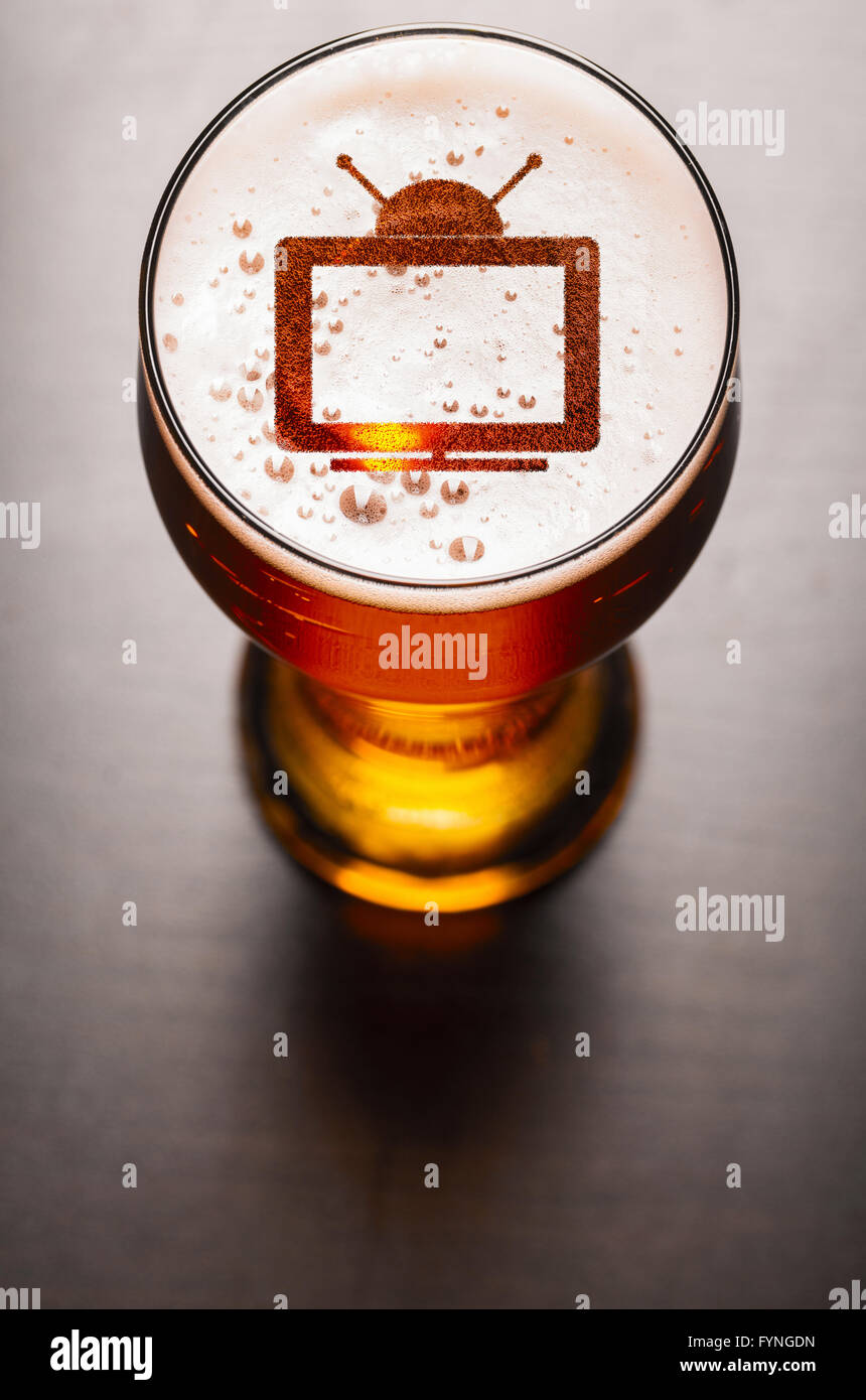 Set fresh light beer hi-res stock photography and images - Alamy