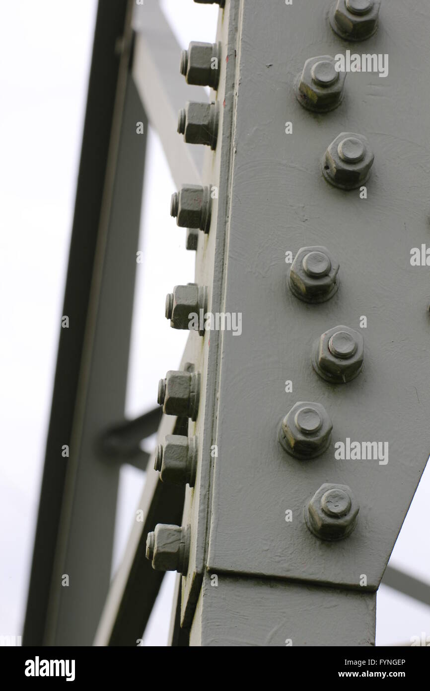 Vertical frame black metal hi-res stock photography and images - Alamy