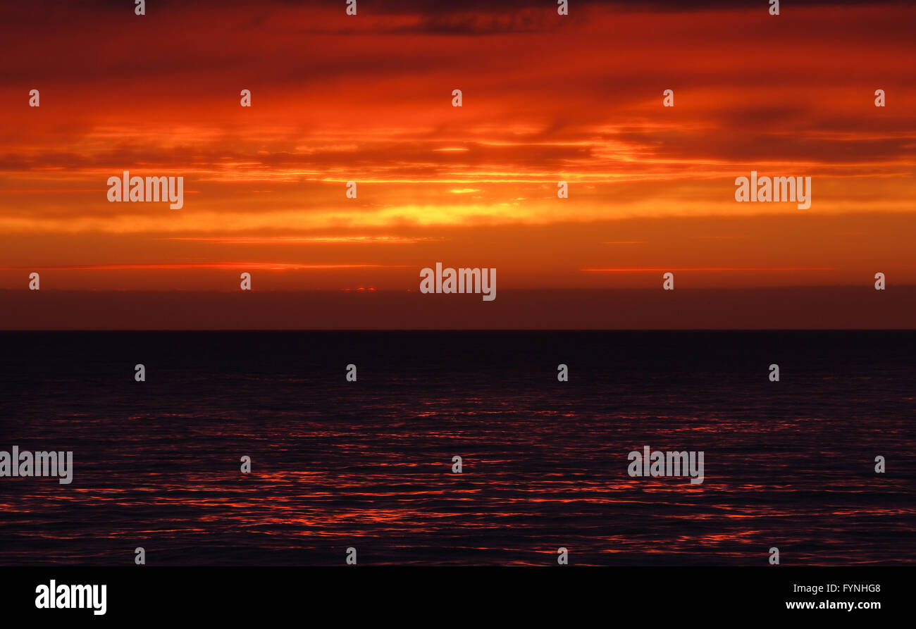 Dark red altostratus clouds hi-res stock photography and images - Alamy