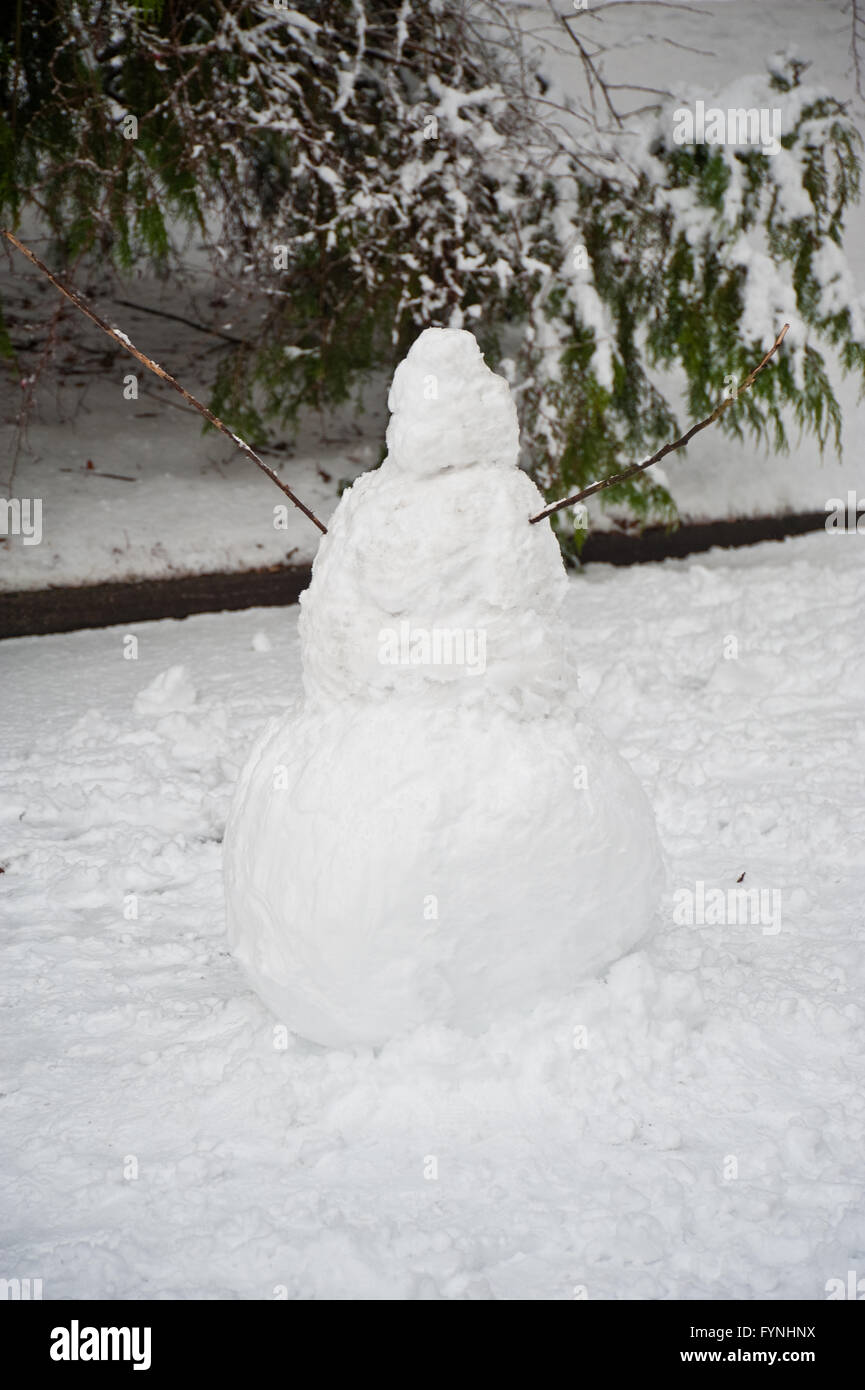 Snowman in Seattle park Stock Photo - Alamy