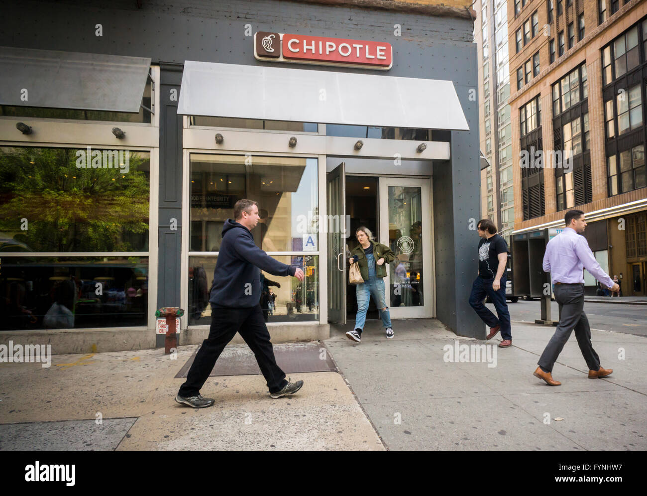 Chipotle restaurant new york hi-res stock photography and images - Alamy