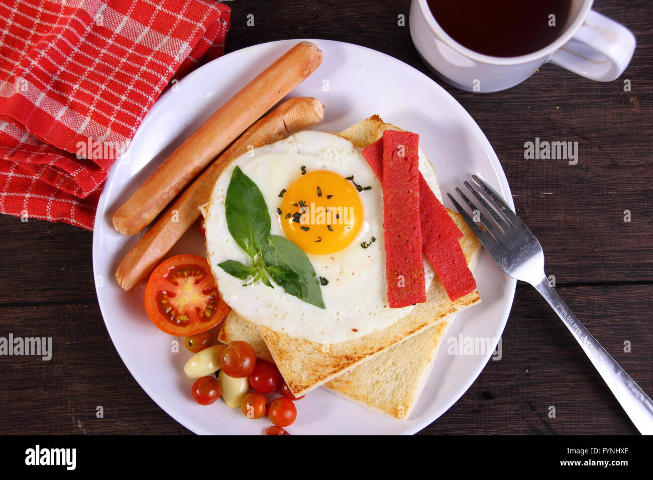 American egg breakfast hi-res stock photography and images - Alamy