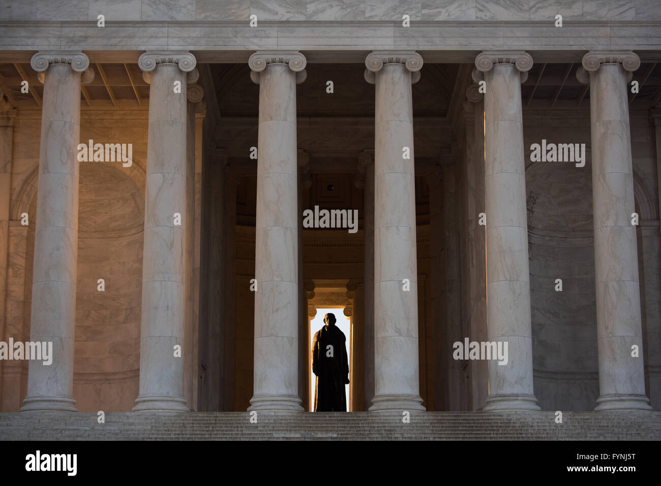 Dc Pool And Statue High Resolution Stock Photography and Images - Alamy
