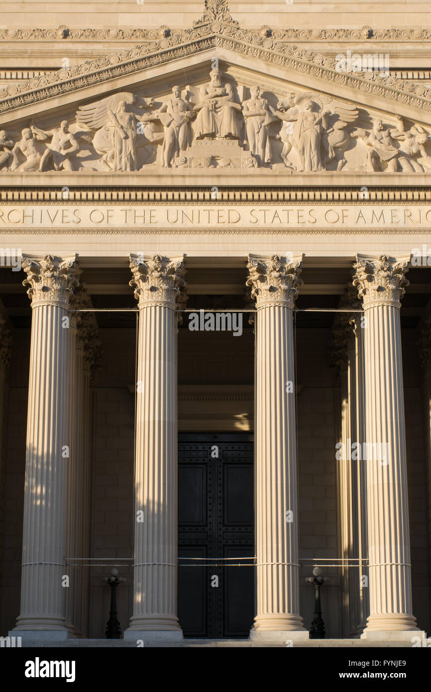 1930s national archives building hi-res stock photography and images ...