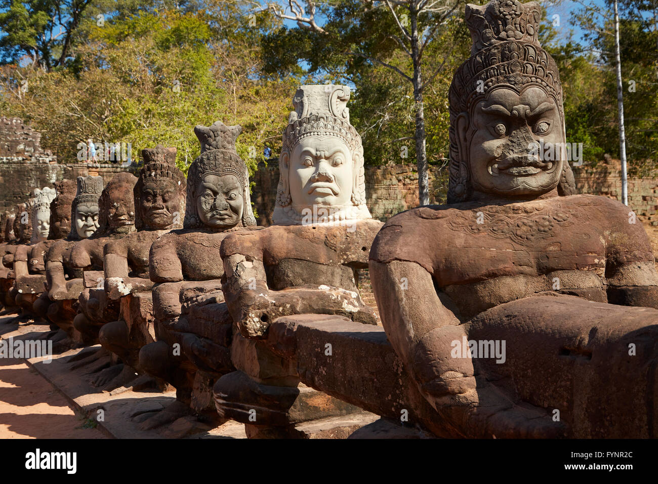 Wat Thom Bridge And Gate High Resolution Stock Photography and Images ...