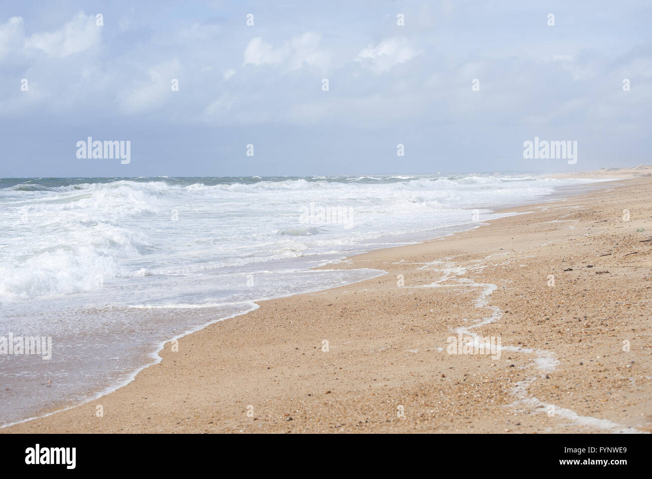 Atlantic ocean water high tide hi-res stock photography and images - Alamy