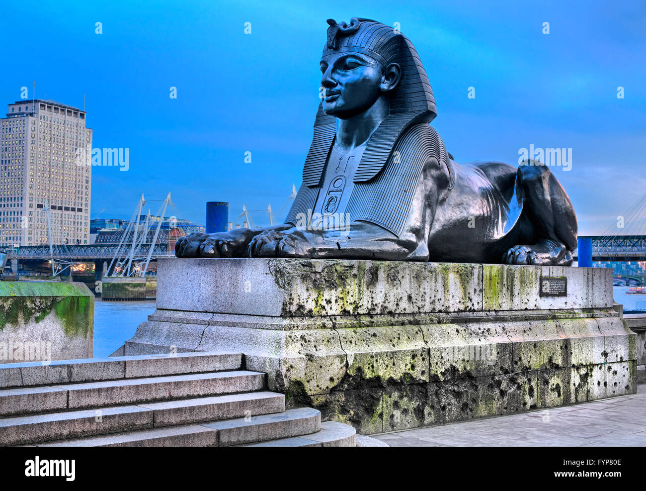 Thames sphinx hi-res stock photography and images - Alamy