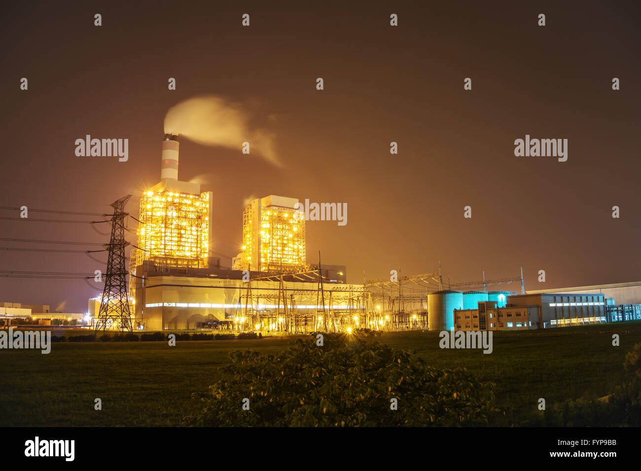 Powerplant construction hi-res stock photography and images - Alamy