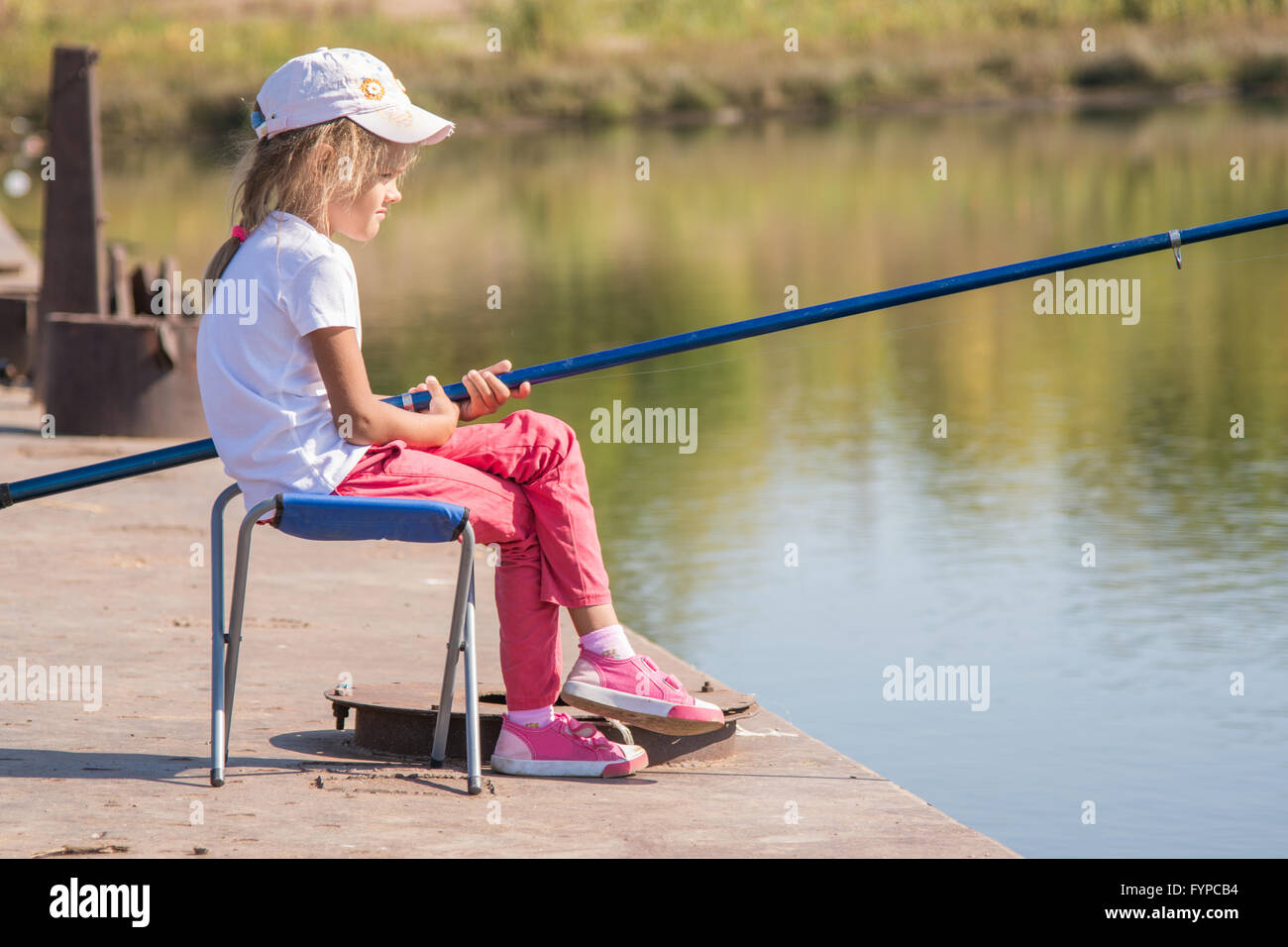 Girl fishing' hi-res stock photography and images - Alamy