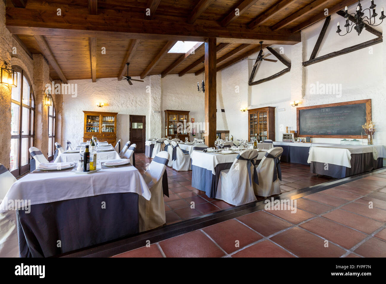 Upscale restaurant interior hi-res stock photography and images - Alamy