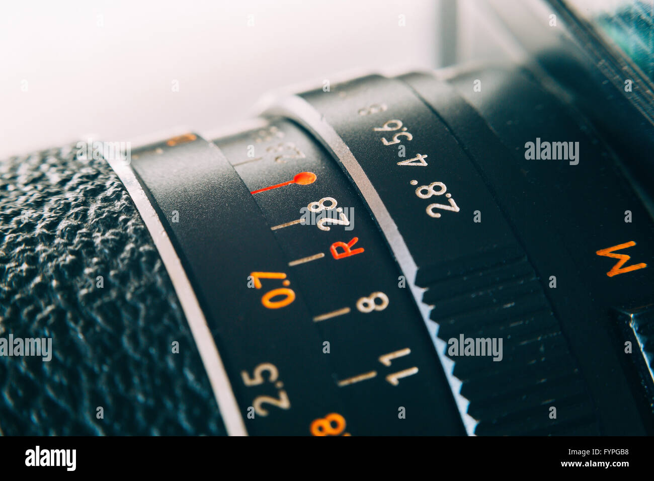 Old lens hi-res stock photography and images - Alamy