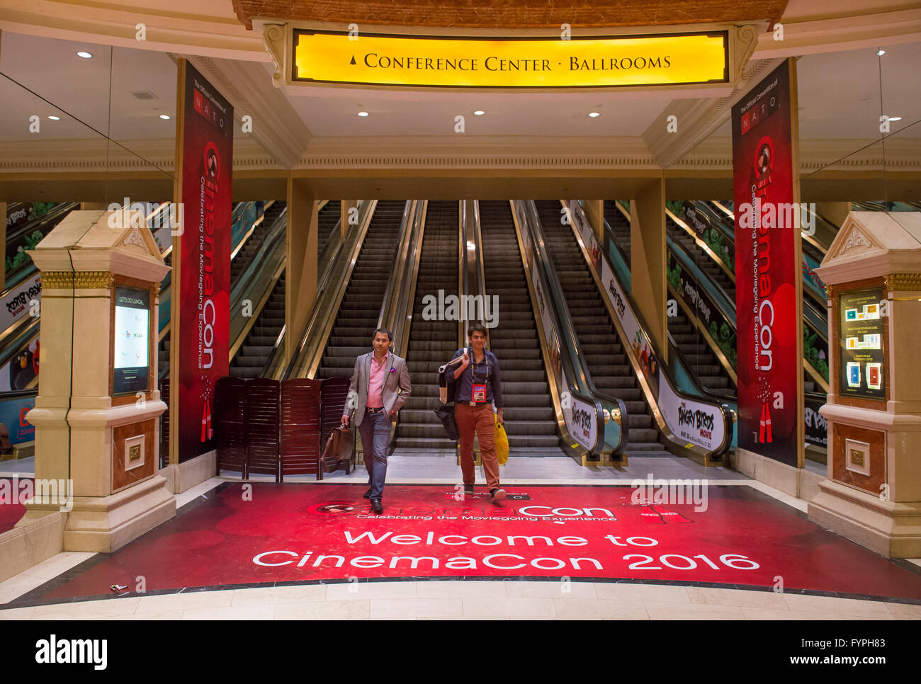 Cinemacon hi-res stock photography and images - Alamy