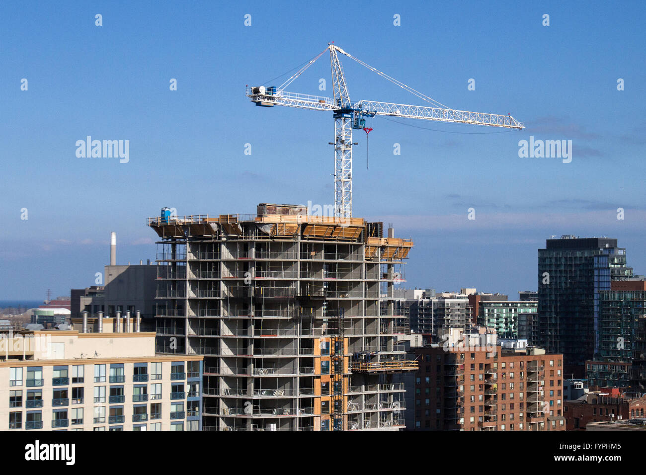 Construction of a building in downtown Toronto, Ont., on April 24, 2016 ...