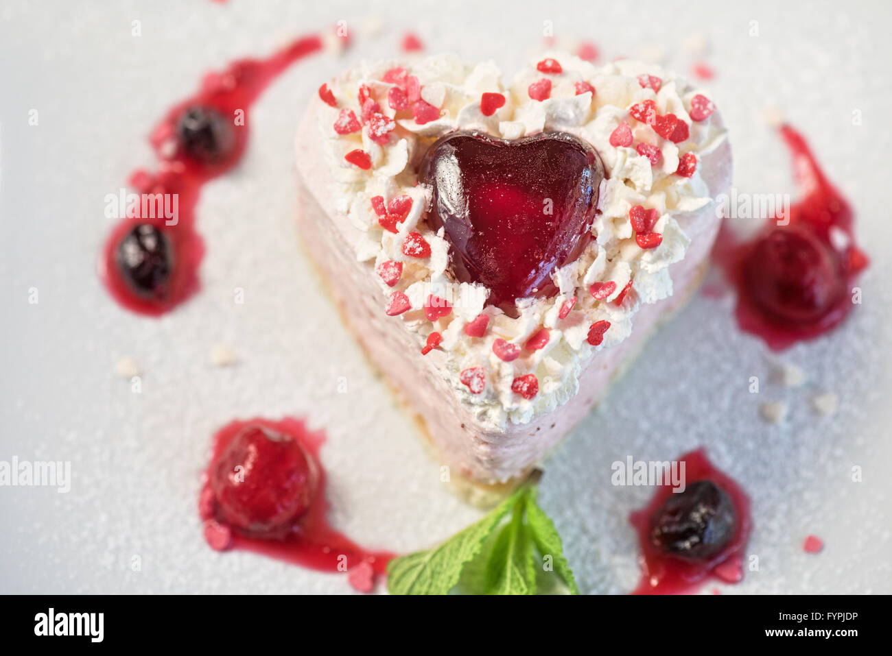 Cake shaped nobody food hi-res stock photography and images - Alamy