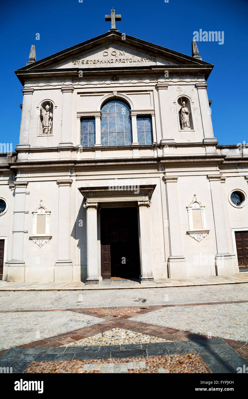 heritage old architecture in italy religion and sunlight Stock Photo ...