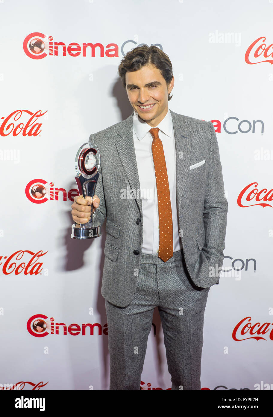 Dave franco hi-res stock photography and images - Alamy