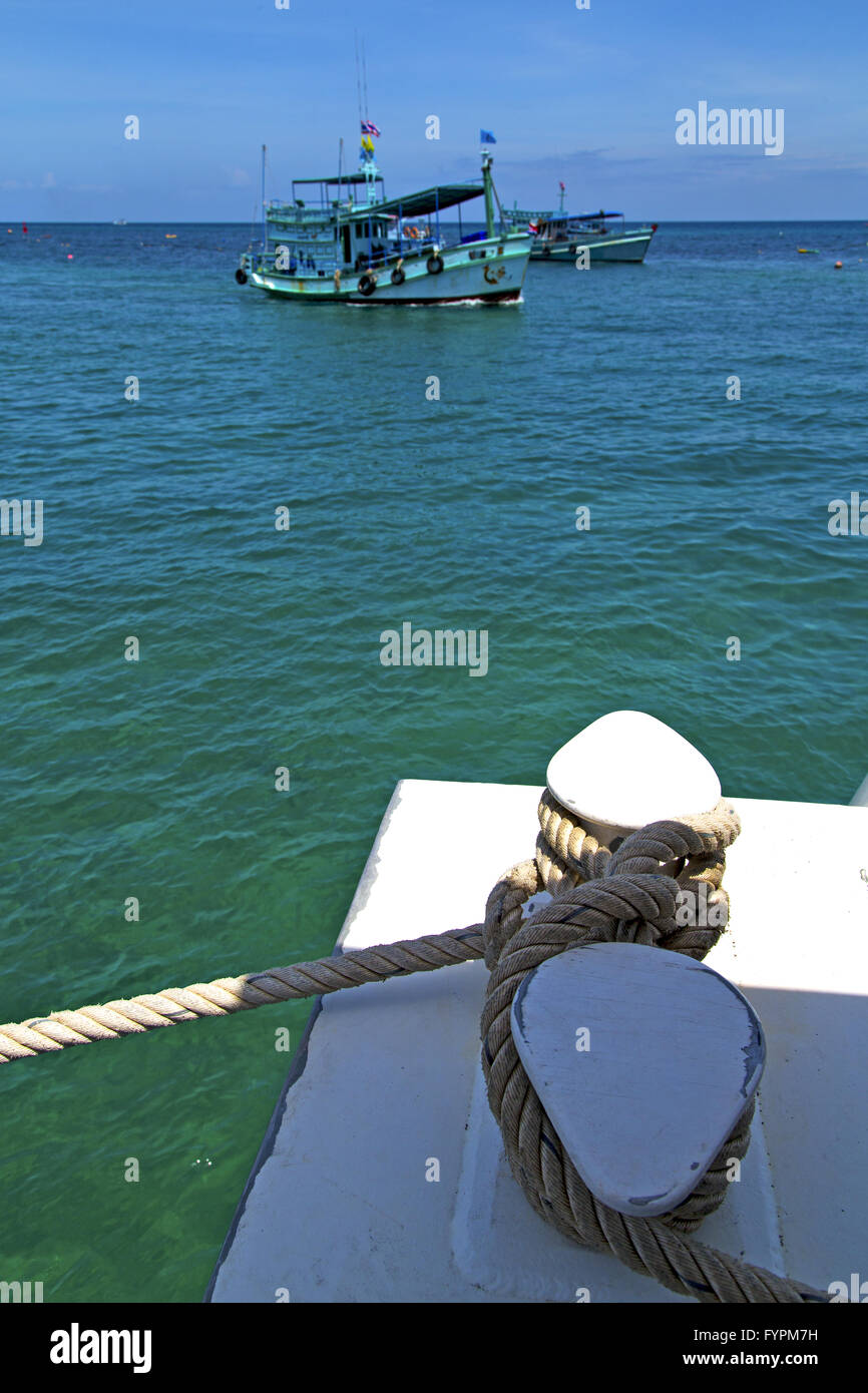 boat prow blue lagoon stone in a water south china sea Stock Photo - Alamy
