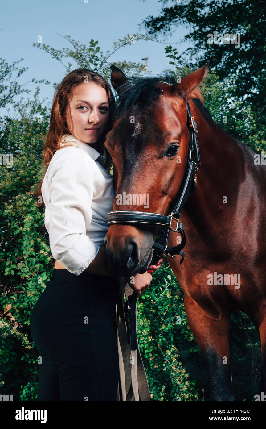 Teen girl with horse hoof hi-res stock photography and images - Alamy