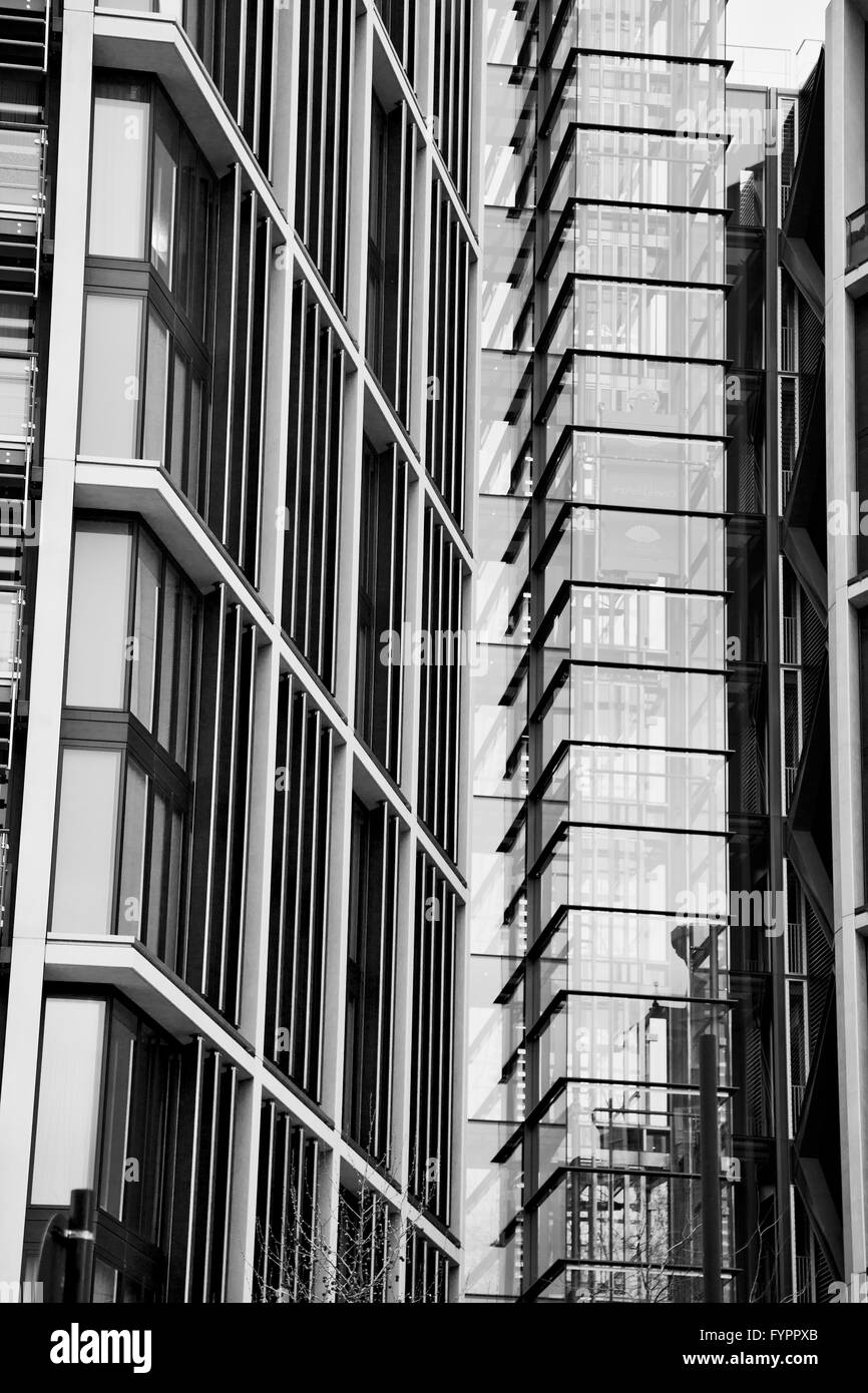 windows in the city of london home and office skyscraper building Stock ...