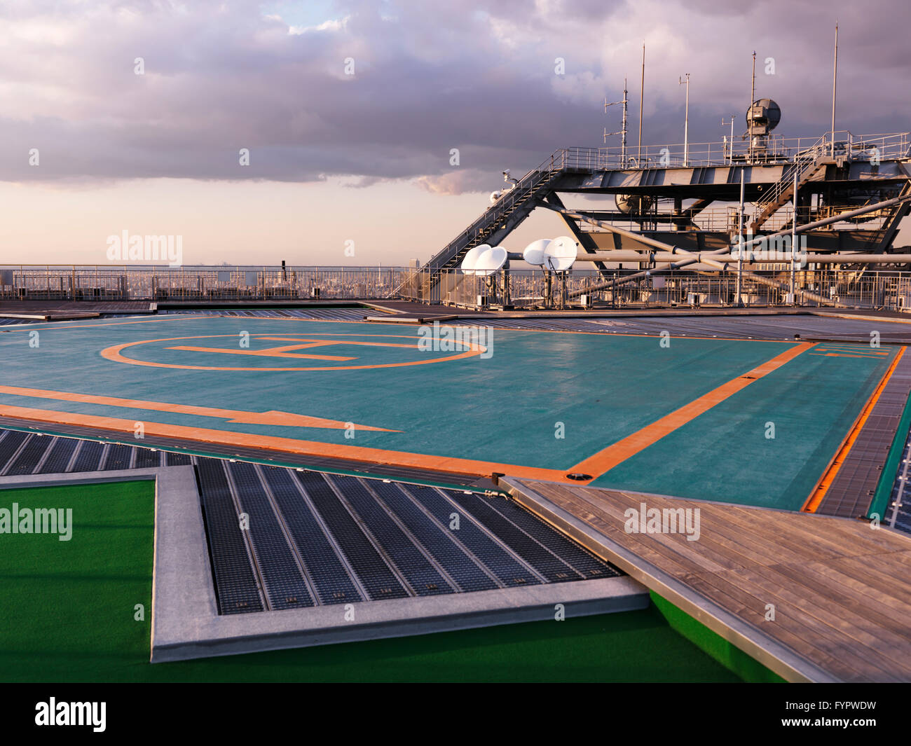 Helicopter Landing Pad Stock Photos & Helicopter Landing Pad Stock ...
